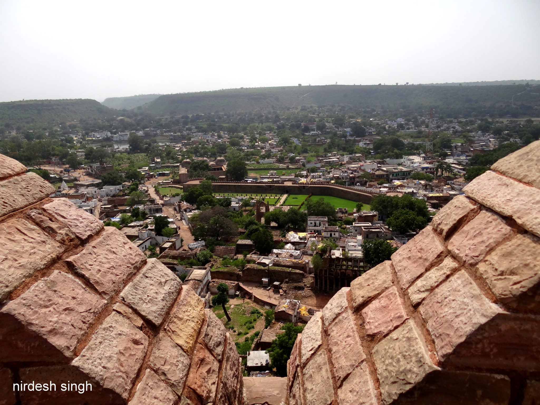 Chanderi - View of City from Chanderi Fort - Ghumakkar - Inspiring ...