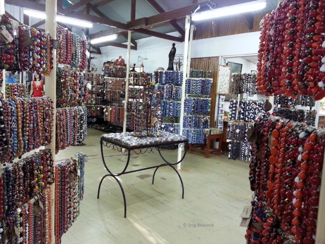 My visit Utamaduni Craft Centre and Kazuri in Nairobi - Ghumakkar ...