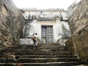 Wild and Historical Bundelkhand - Ajaigarh Fort, The forbidden Kingdom ...