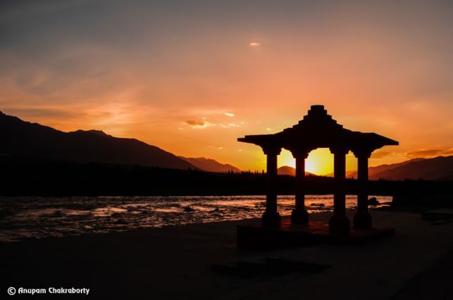 Majestic Ladakh : Shanti Stupa and Sindhu Ghat - Ghumakkar - Inspiring ...
